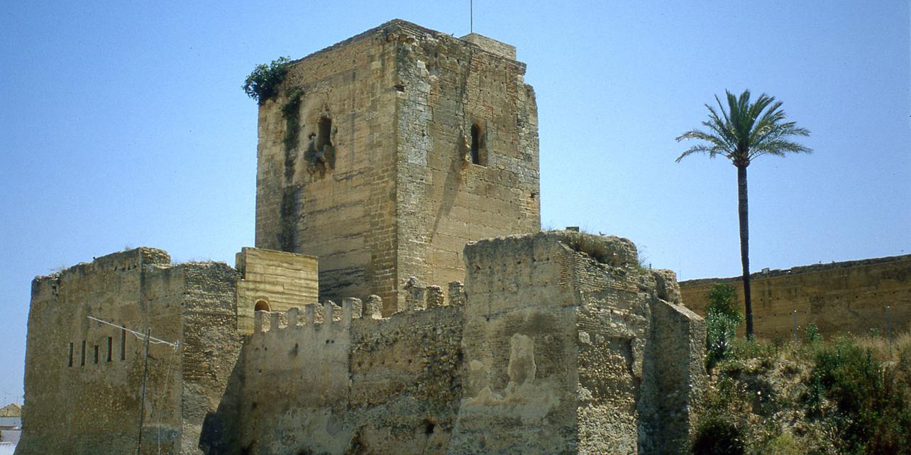 Recinto Amurallado y castillo de Utrera, Utrera - Curiosidades y planes ...