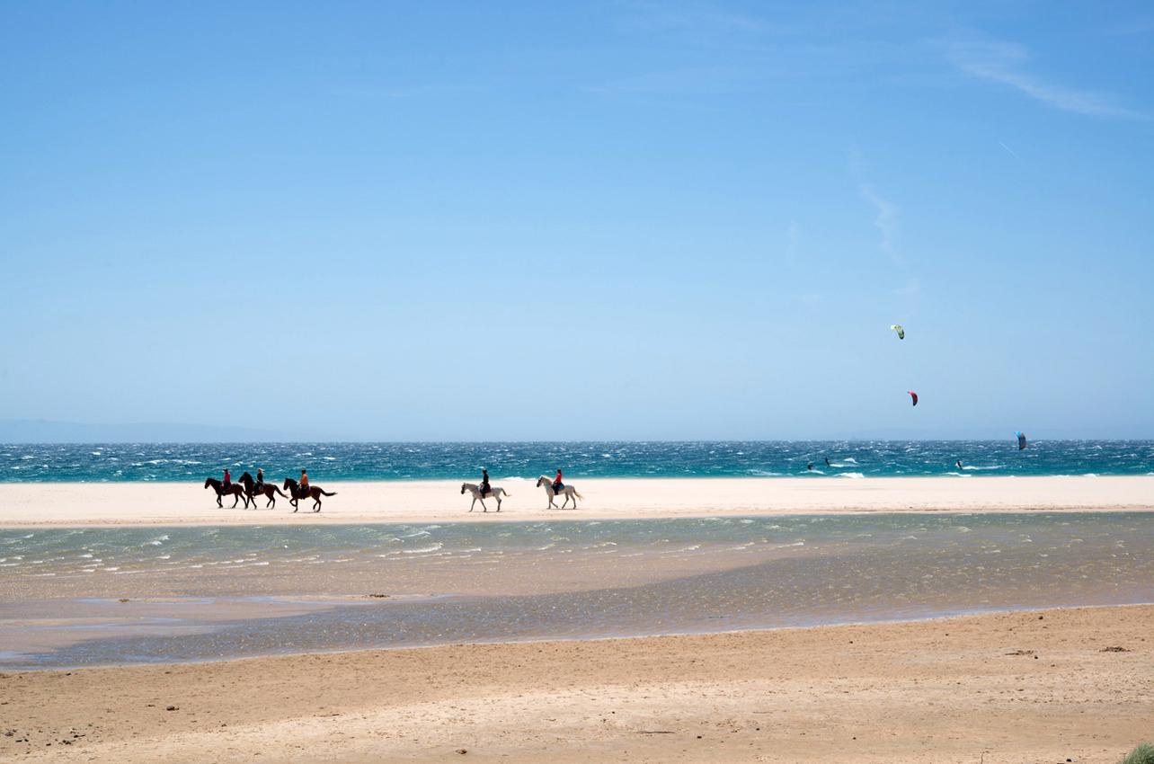 Playa de Valdevaqueros, Tarifa - Fotos e información importante | Guia ...