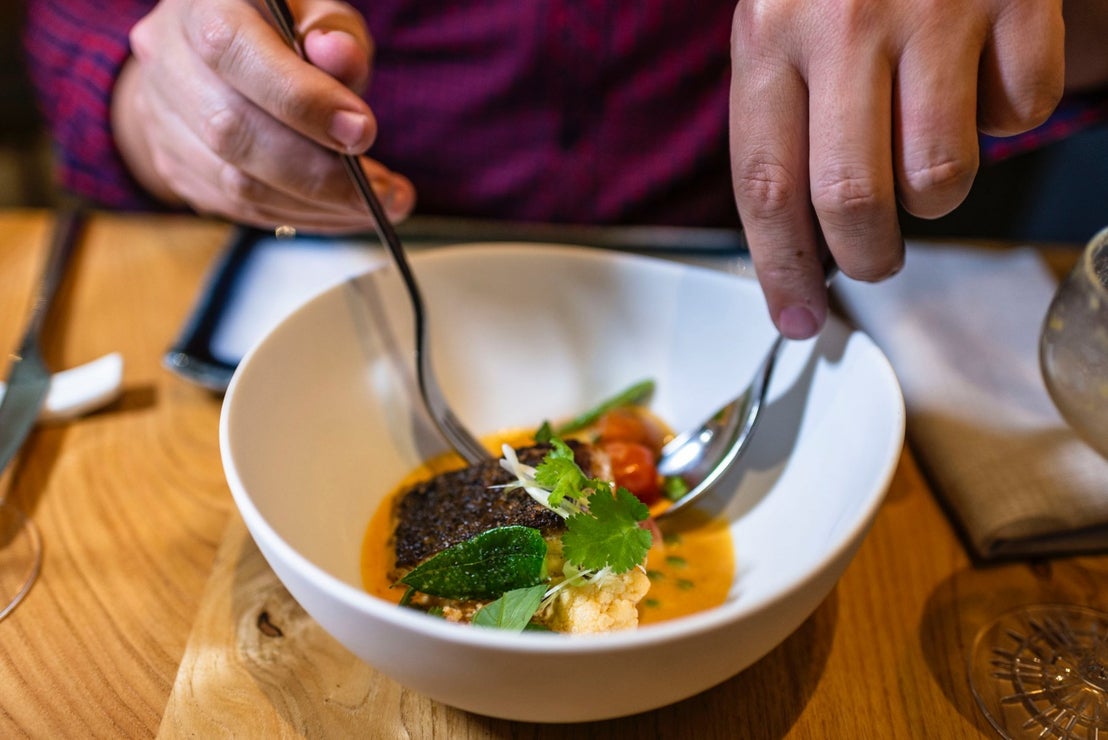 Restaurante 'Kuoco 360 Food' (Madrid): un viaje de sabores | Guía Repsol